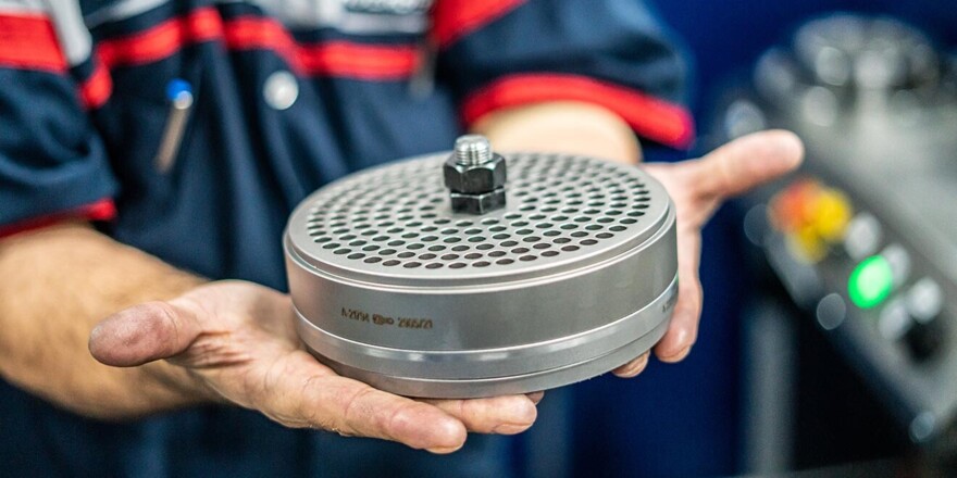 Compressor Service NAM - Services for reciprocating compressors ...